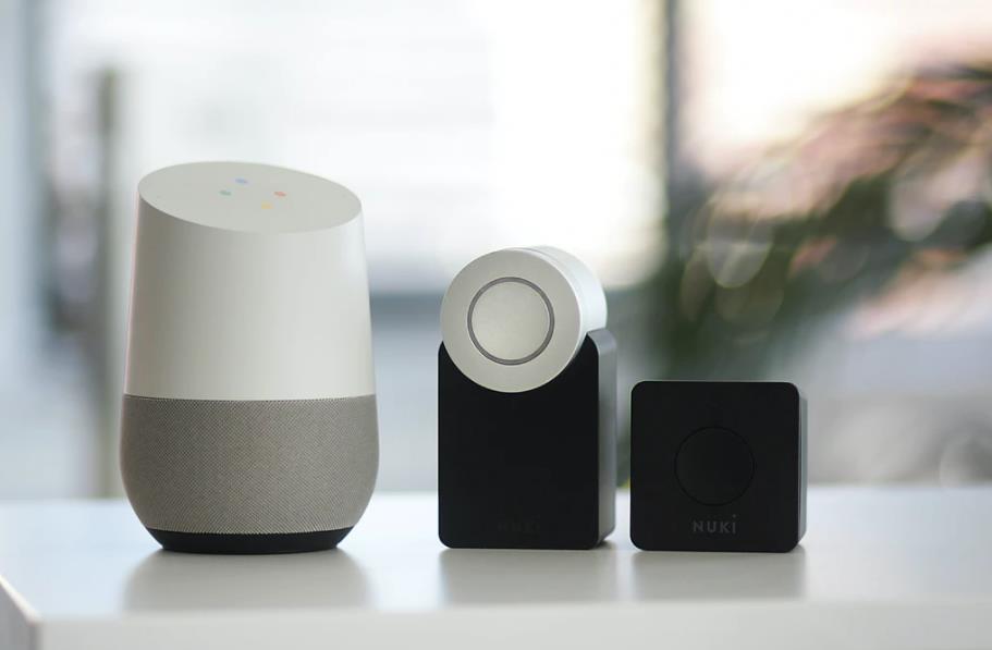 Touch-Free Kitchen Technology - VENACE